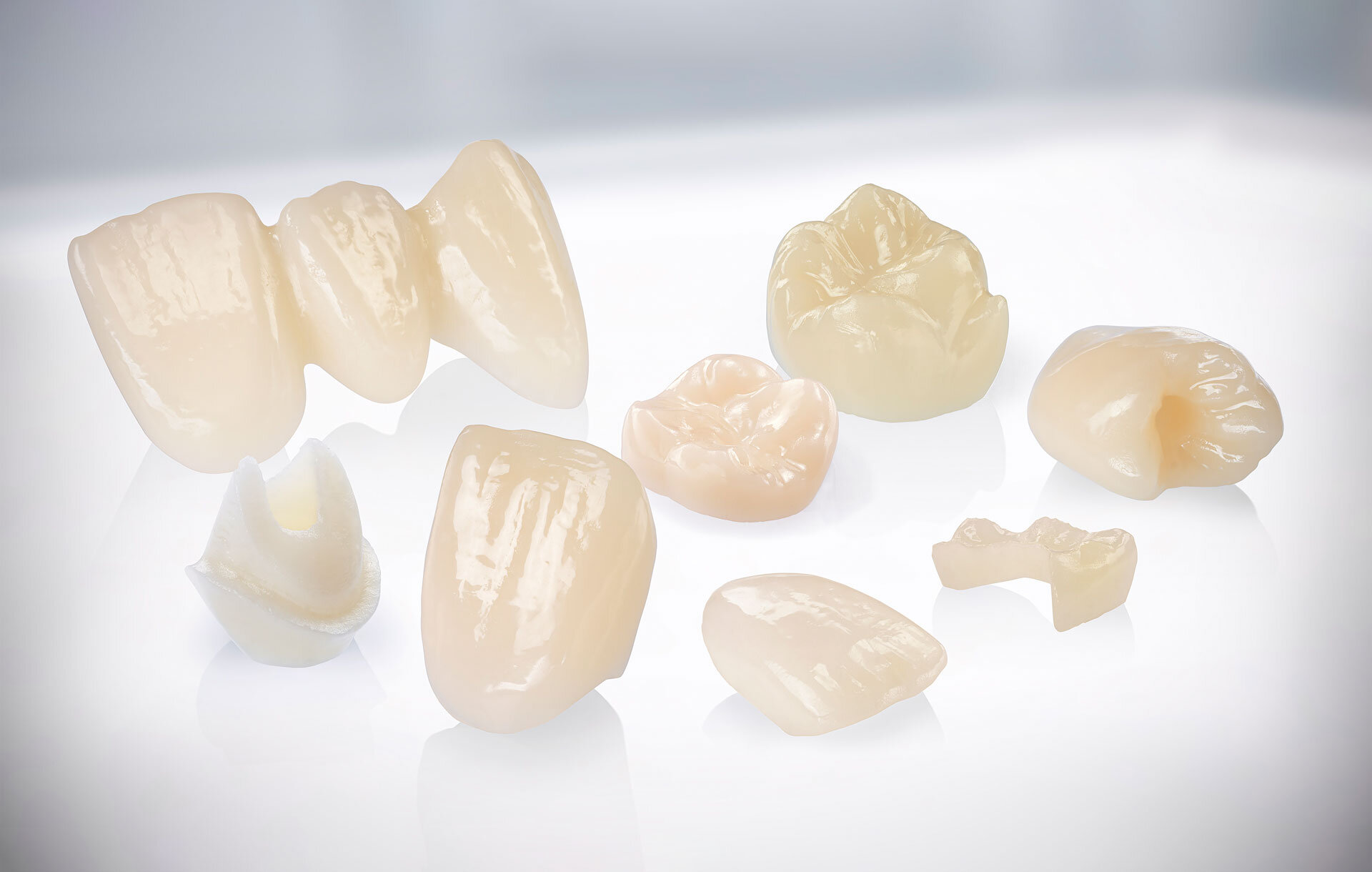 IPS e.max Press | Glass-ceramic restorations | Ivoclar LI