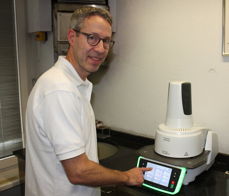 The Evolution of Press Technology in Dentistry | Blog | Ivoclar USA