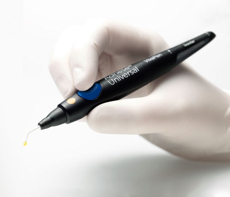 Adhese Universal | Dentaladhäsive | Ivoclar