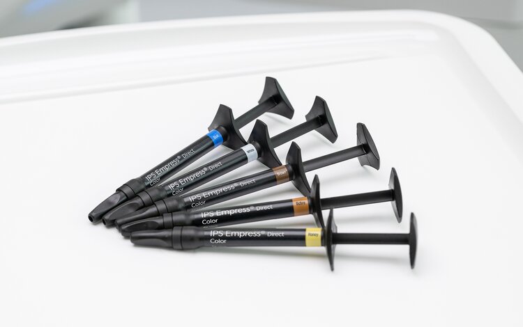 IPS Empress Direct | Dental Composites | Ivoclar USA