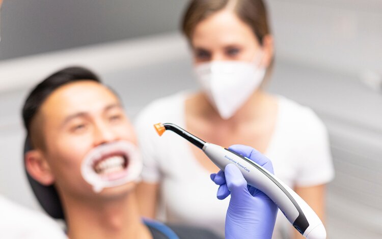 Bluephase PowerCure | Dental Curing Lights | Ivoclar USA