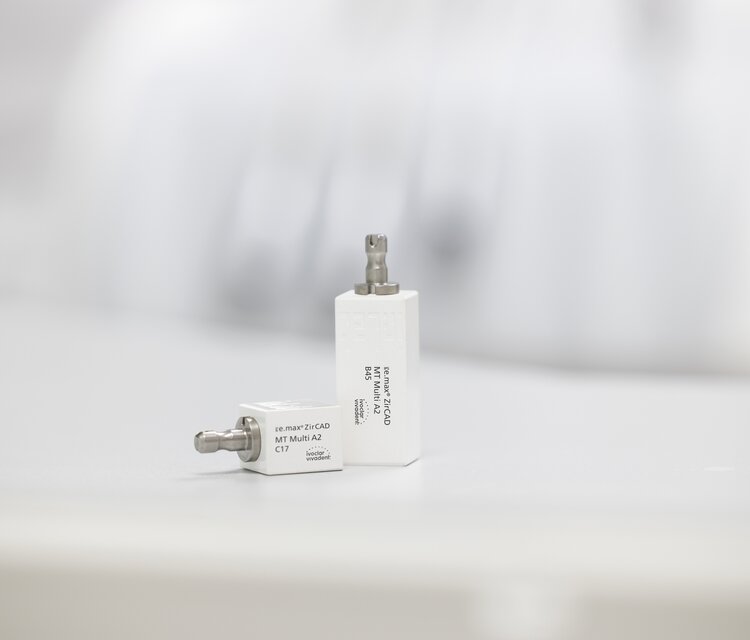 IPS e.max ZirCAD Chairside